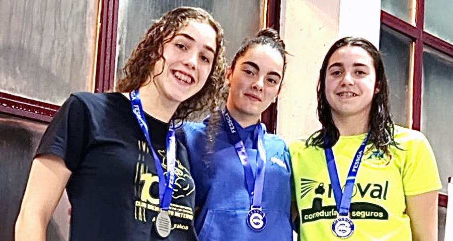 A xuvenil Eva Feijoo (Salvour), triple campioa galega e dous récords ...