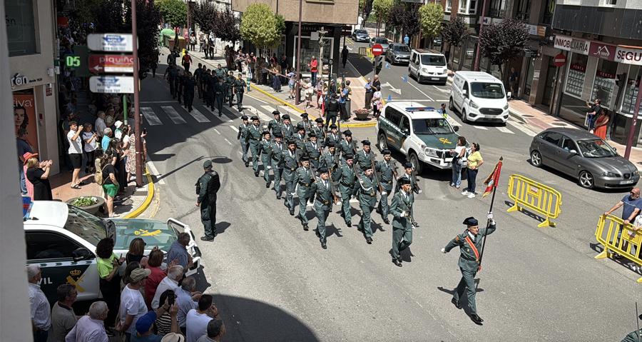 Un desfile pecha a celebración na provincia do 182 Aniversario da ...